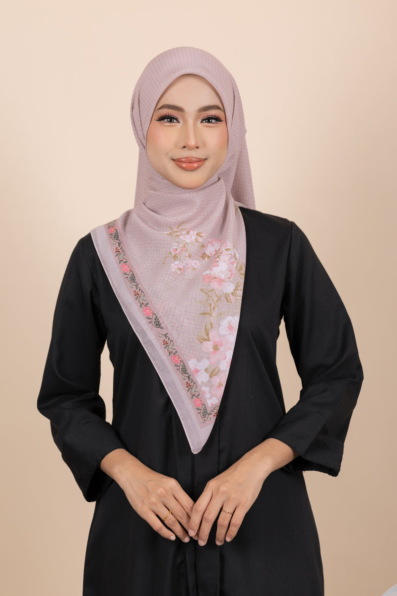 Citra - Pink – The Loona